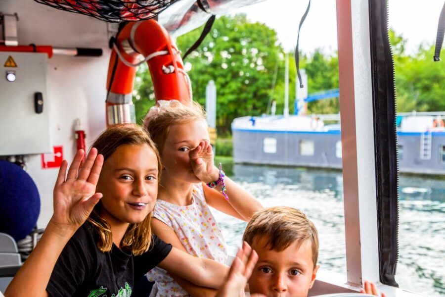 Paris: City and River Seine Tour on an Amphibious Bus - The Land & Water Itinerary Breakdown