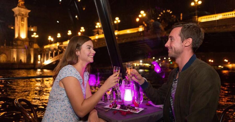 Paris: Dinner Cruise on the Seine and Eiffel Tower 2nd floor - The Itinerary in Detail
