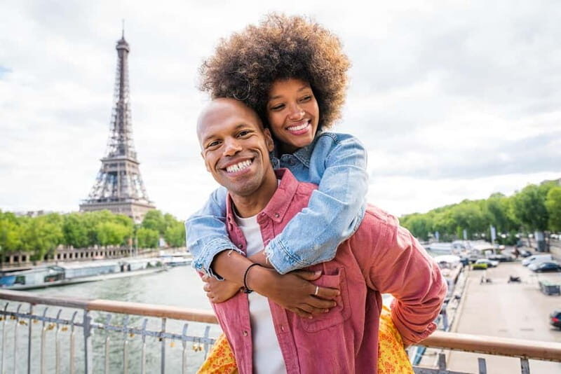 Paris: Eiffel Tower Photo Shoot - What to expect from each package