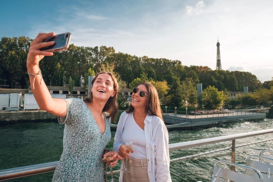 Paris: Evening River Cruise with Music - Who Will Love This?
