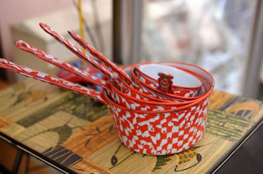 Paris: Flea Market Insider's Tour. extra-small group tour - Detailed Breakdown of the Itinerary