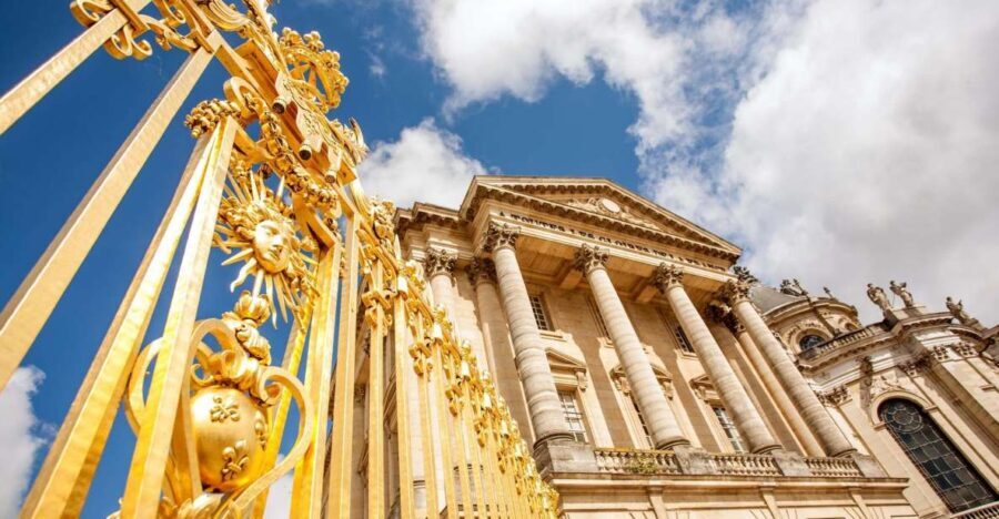 Paris: Gardens of Versailles Walking Tour & Palace Entry - Detailed Itinerary Breakdown