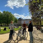 Paris: Guided City Sightseeing Tour by Bike/E-Bike - Group Size and Meeting Details