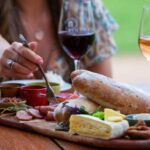 Paris: Guided Montmartre Walking Tour with Food & Wine - What to Expect on the Tour