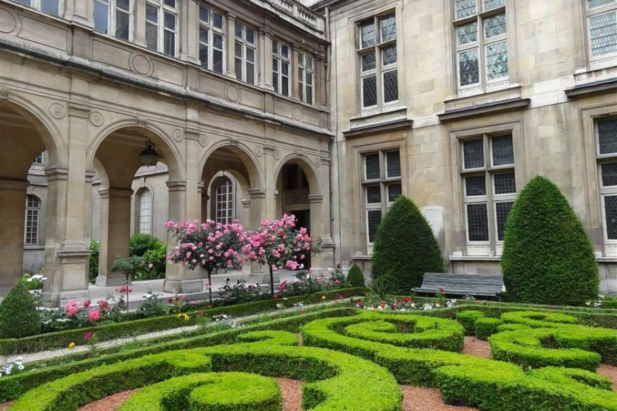 Paris: Guided tour of Marais in German - Is It Worth the Price?