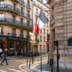 Paris in Winter: 3 days of adventure with a local guide - Who Should Consider This Tour?