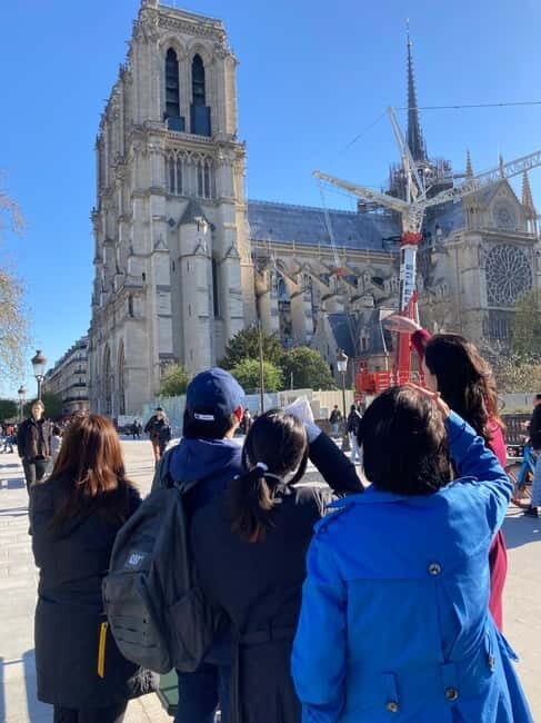 Paris: Latin Quarter Highlights Walking Tour in 1h30 - Practical Details and Value