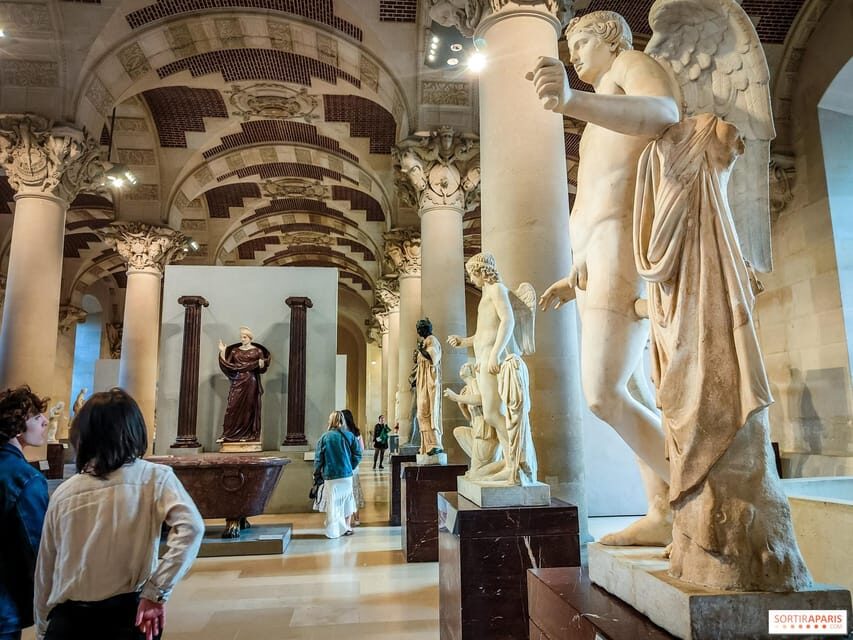 Paris: Louvre Museum Entry Ticket with Guided Tour - Exploring the Louvre at Your Own Pace