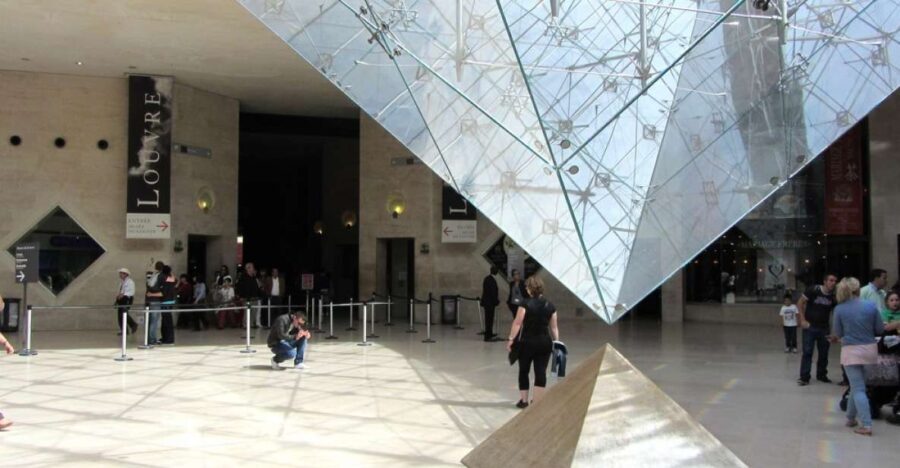 Paris: Louvre Museum Skip-The-Line Tour - An In-Depth Look at the Itinerary