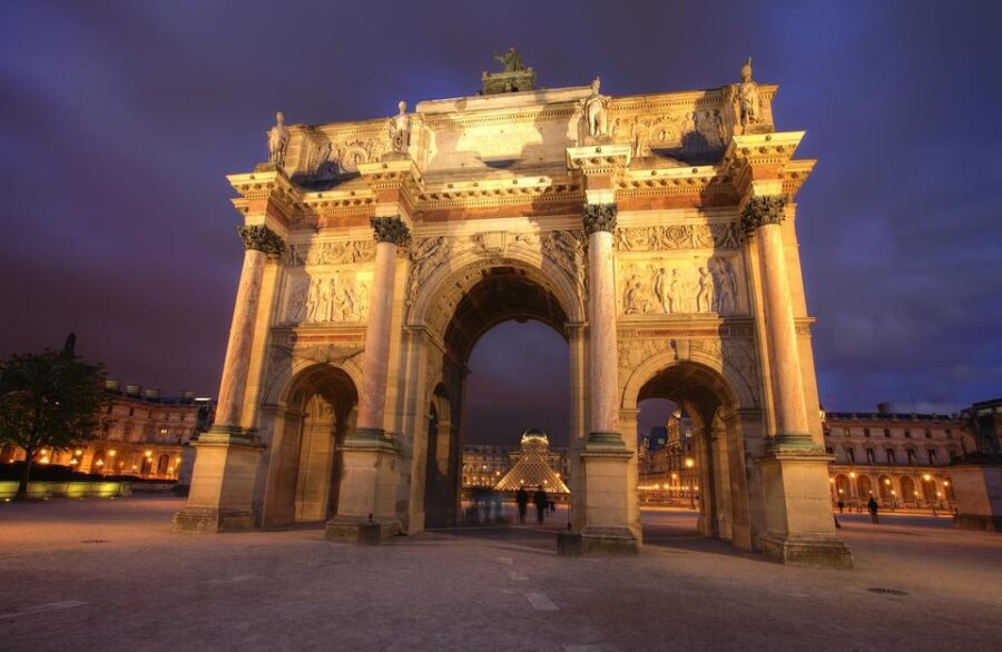 Paris: Louvre night tour with private guide - Why Choose a Night Tour of the Louvre?
