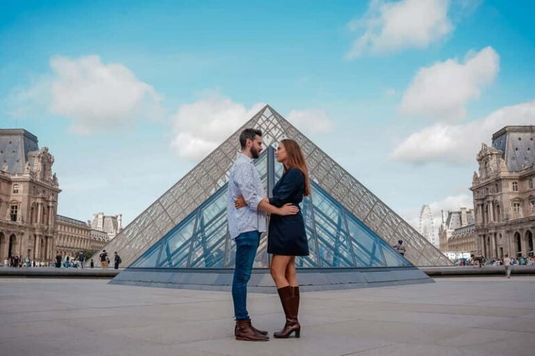 Paris: Louvre Photo Shoot - An In-Depth Look at the Louvre Photo Shoot