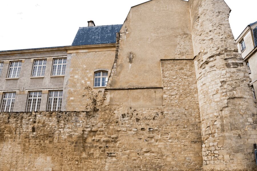 Paris: Marais District Walking Tour with a Local Guide - Breaking Down the Itinerary