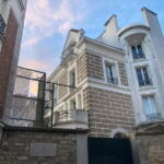 Paris: Montmartre Guided Walking Tour with Snack - What to Expect on the Tour