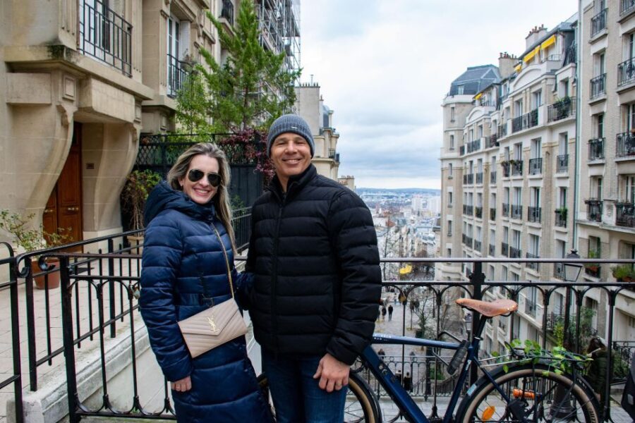 Paris Montmartre Highlights Walking Tour - Small Group - The Experience: What You Can Expect