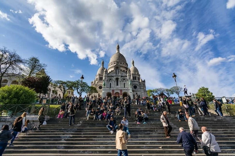 Paris: Montmartre Highlights Walking Tour with a Local Guide - What Travelers Say
