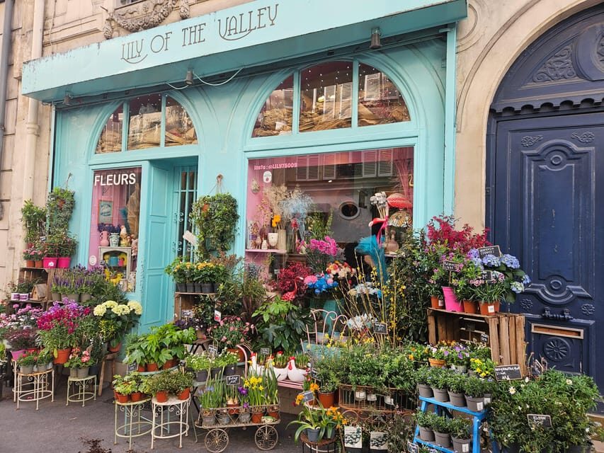 Paris: Montmartre Quarter Private Walking Tour - The Experience: What Travelers Are Saying