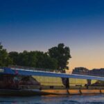 Paris : NYE Special Diner Cruise on the Seine River - Does the Price Match the Experience?