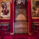 Paris: Palace of Versailles Private Tour with Transportation - A Closer Look at the Tour