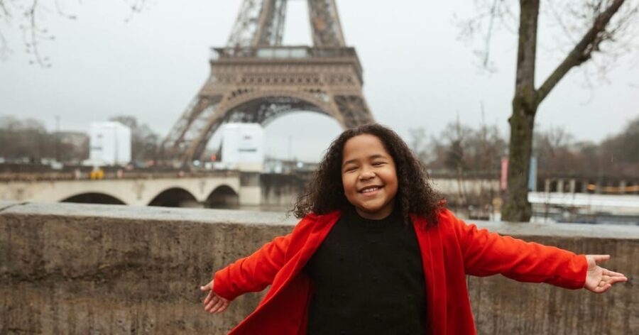 Paris: Photoshoot at the Eiffel Tower / Arc de Triomphe - The Itinerary: A Closer Look