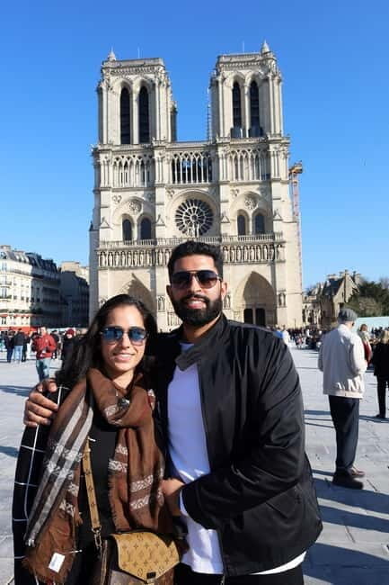 Paris: PRICE PER SEAT 6 hours tour in a van + Photoshoot - Why This Tour Offers Great Value
