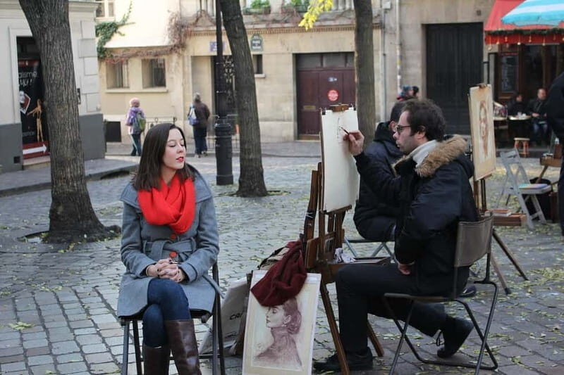Paris: Private 2-Hour Walking Tour with a Parisian guide - What Makes This Tour Stand Out?