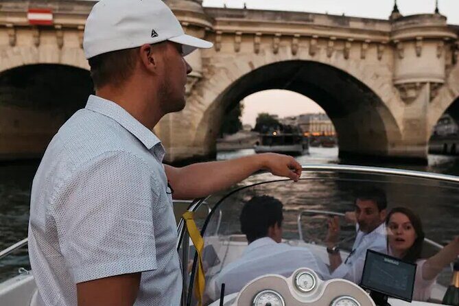 Paris Private Boat Tour with your own Captain Guide - Who Should Consider This Tour?