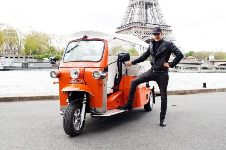 Paris: Private City Highlight Tour by Electric Tuk-Tuk - Key Points
