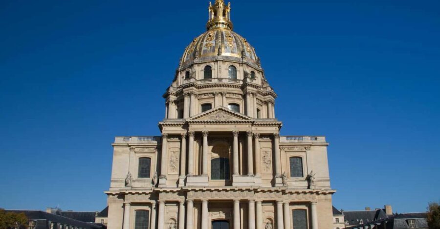 Paris: Private Customizable City Tour in Spanish - A Deep Dive into the Experience