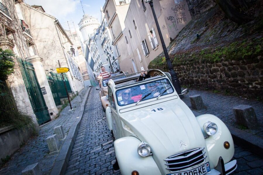 Paris: Private little-known places tour in Citroën 2CV 2h - The Sum Up