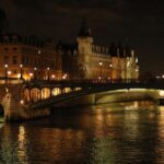 Paris: Sainte-Chapelle, Conciergerie, Notre Dame Guided Tour - The Experience: What You Can Expect