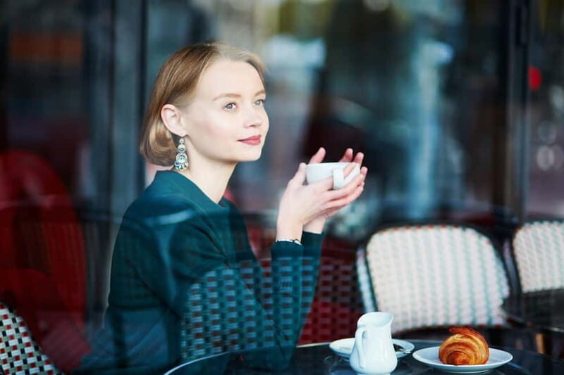 Paris: Seine Cruise with French breakfast near the boats - Who Will Love This?
