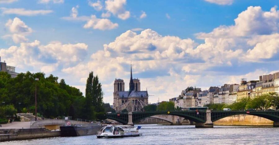 Paris: Seine Cruise with Snack/Optional Eiffel Tower Ticket - The Itinerary Breakdown: What Makes This Tour Stand Out