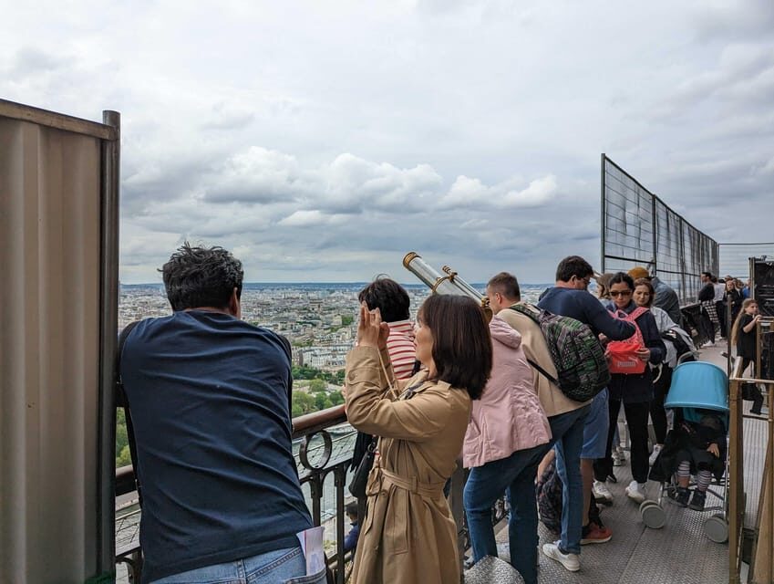 Paris: Skip-the-Line Eiffel Tower and Trocadero Gardens Tour - The Itinerary in Detail