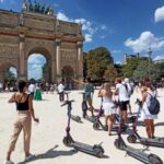Paris: Small-Group E-Scooter Tour with a Local Guide - Key Points