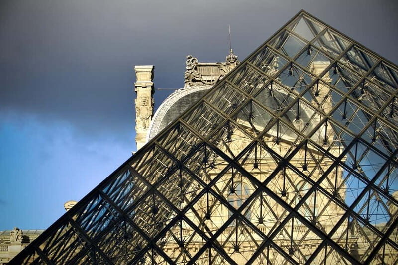 Paris: VIP Private Photo Tour - Eiffel Tower & Louvre - Practical Details and Considerations