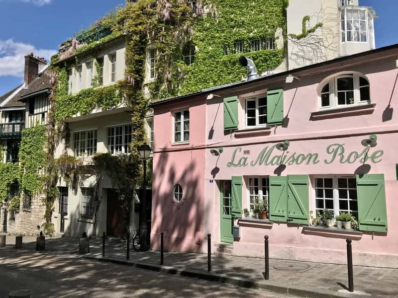 Paris: Walking Tour of Montmartre - Authentic Stories and Genuine Insights