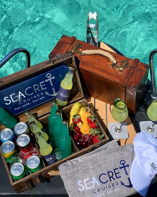 Paros: Premium Boat Private Rental Service - Discovering Paros from the Water