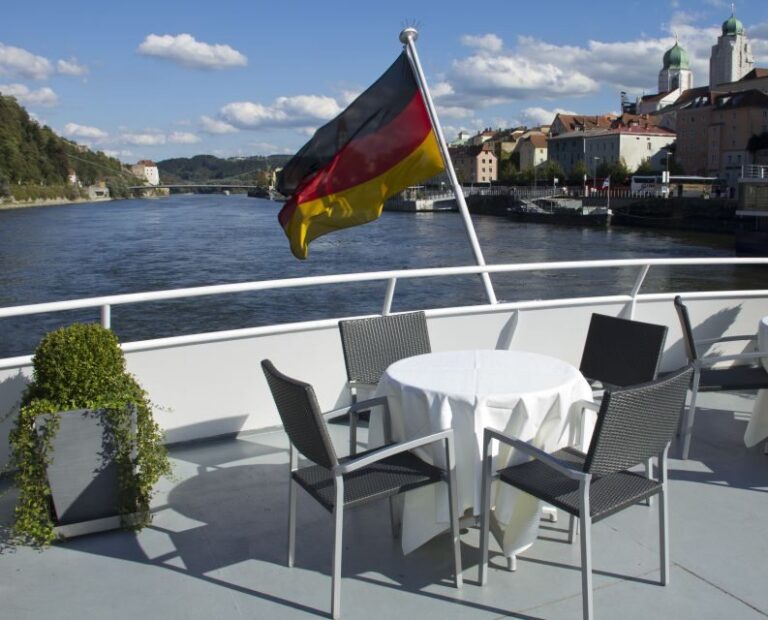 Passau: Floating City Highlights Tour on the Danube and Inn - The Itinerary Breakdown