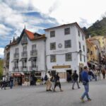 Passeio em Grupo Para Sintra e Cascais Saindo de Lisboa - Practical Details and Traveler Tips