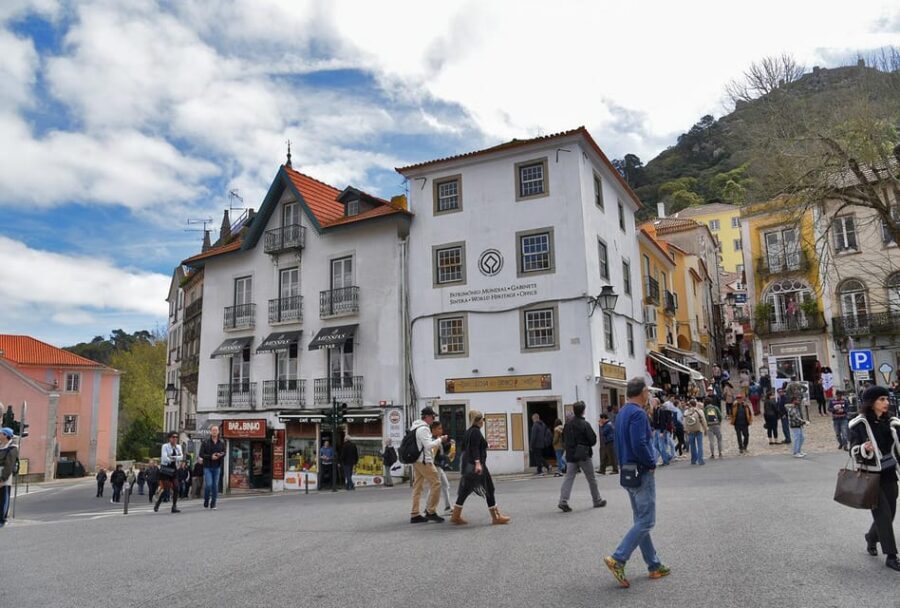 Passeio em Grupo Para Sintra e Cascais Saindo de Lisboa - Practical Details and Traveler Tips