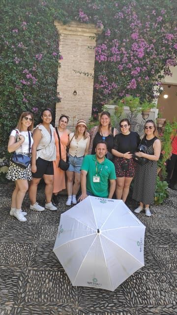 Patios of Córdoba: natural and traditional show. - FAQs