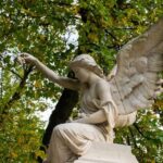 Père Lachaise Cemetery: A Stroll Through Immortal History - Starting Point and End Location