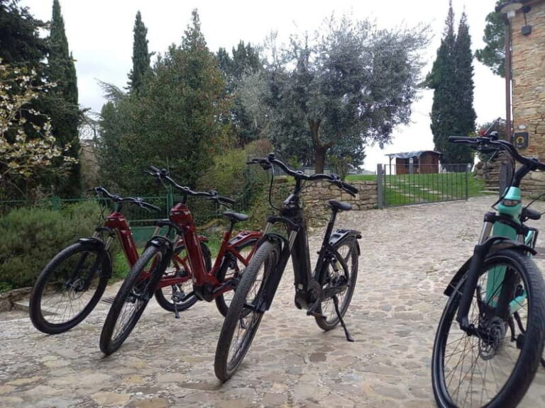 Perugia: Ebike Rental and Tours in Umbria - Equipment and Extras