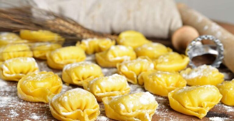 Perugia: Ravioli, Pasta and Tiramisu Class at a Local's Home - What to Expect on the Day
