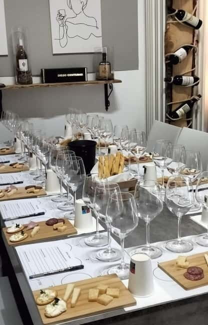 Peschiera del Garda: White wine tasting - Who Should Consider This Experience?