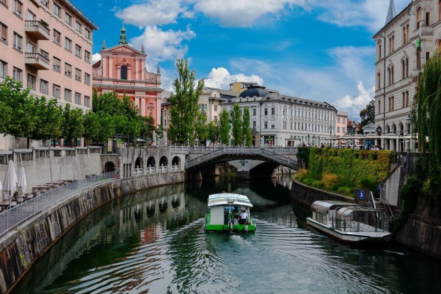 Photo Tour: Ljubljana Famous City Landmarks - Analyzing the Value: Price and Experience