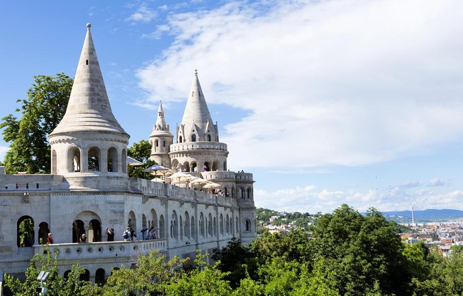 Photoshoot in Budapest most amazing spots - Experience the Magic of Budapest Through a Professional Lens