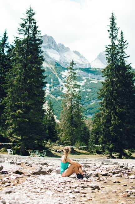 Pick-up in Munich: 2-day hike to Zugspitze (via Knorrhütte) - Authentic Experience and Value