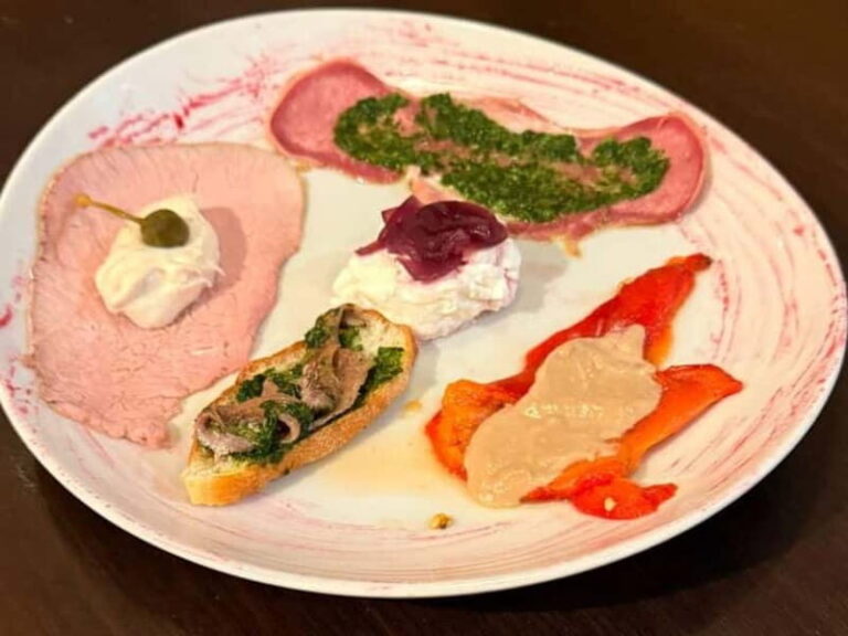 Piedmontese Tapas with Wine Tasting in Turin - A Closer Look at the Experience