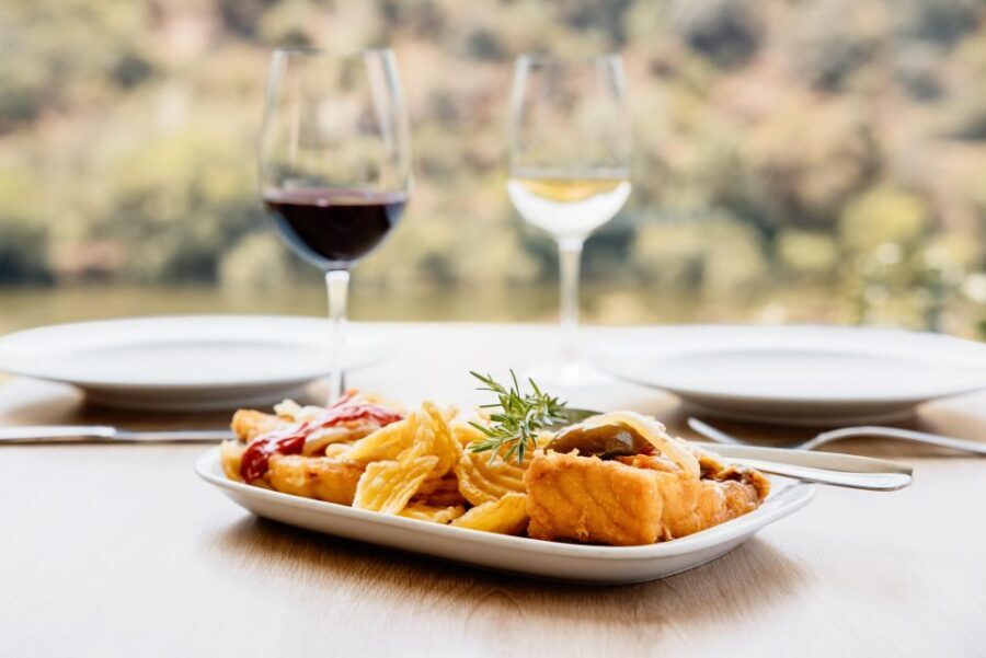 Pinhão: Douro River Boat Tour with Lunch - What Makes This Tour Stand Out?